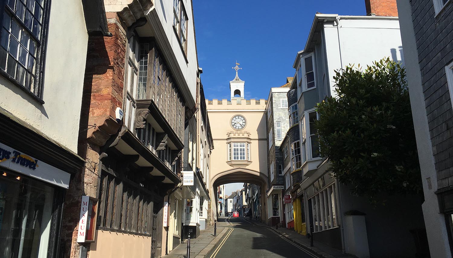 Totnes Restaurants, Cafes, Pubs and Food Markets | Information
