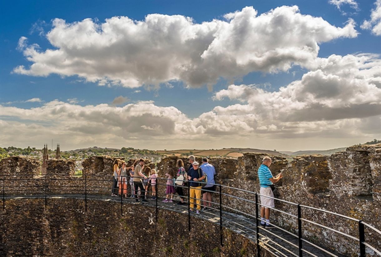 Totnes Castle - Visit Totnes